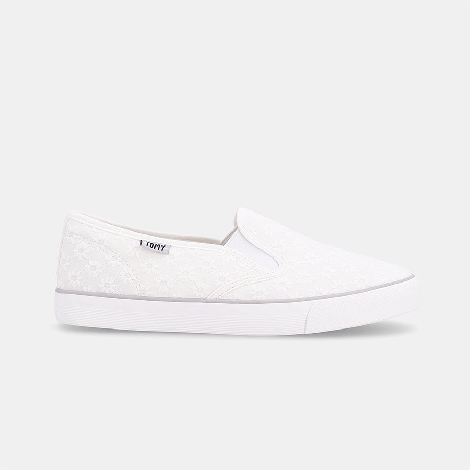 Tomy Takkies Fashion Collection – Bata Official Website